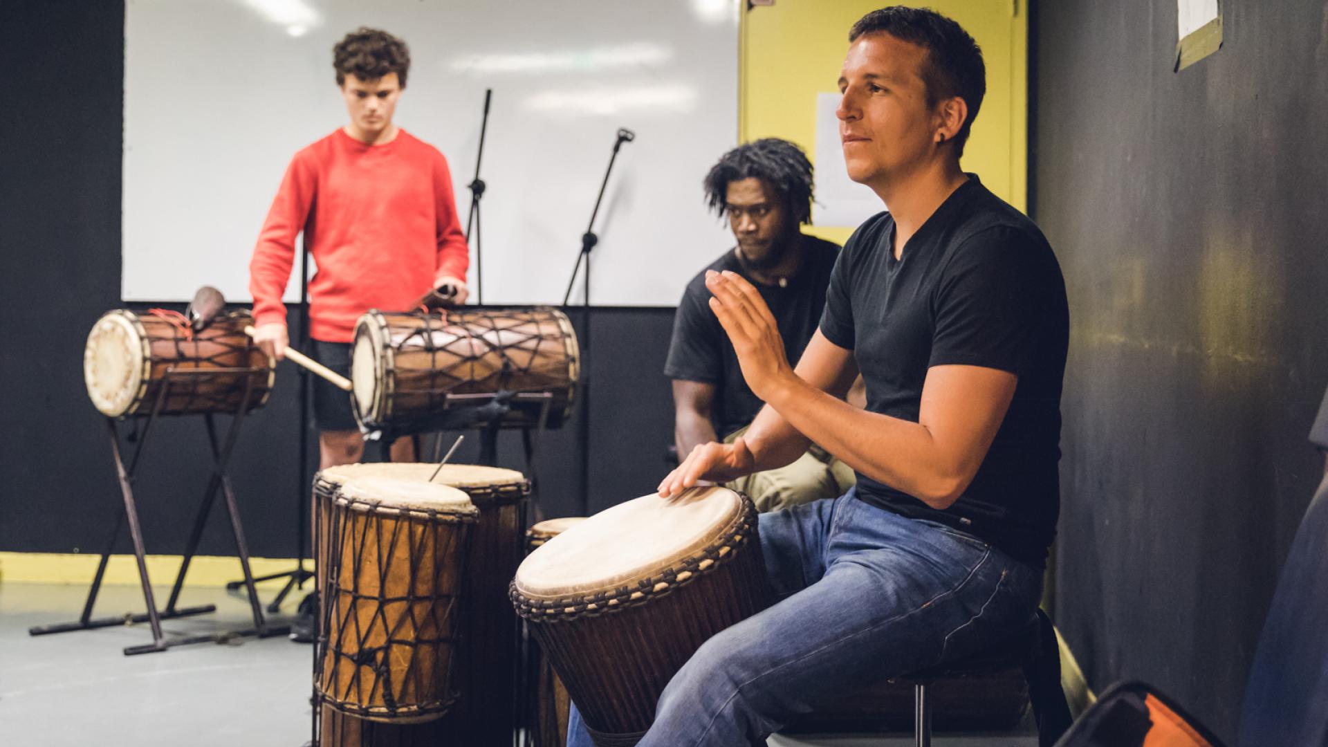 Atelier Djembe - Initiation - Biennale Internationale de la Percussion